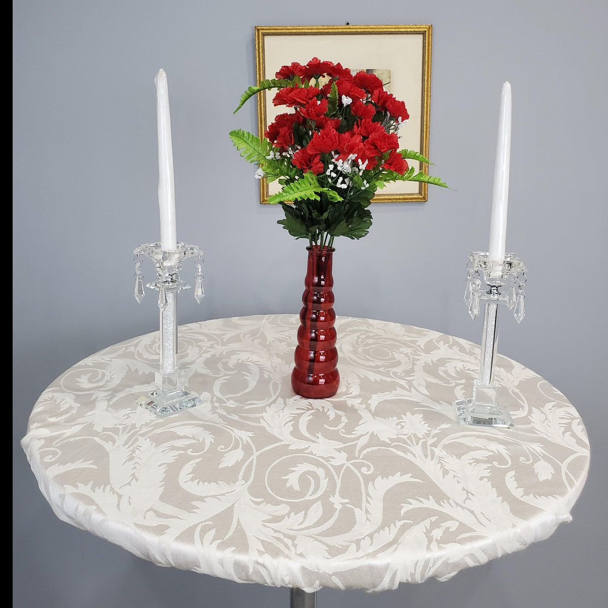 Round Melrose Damask Table Topper With Elastic
