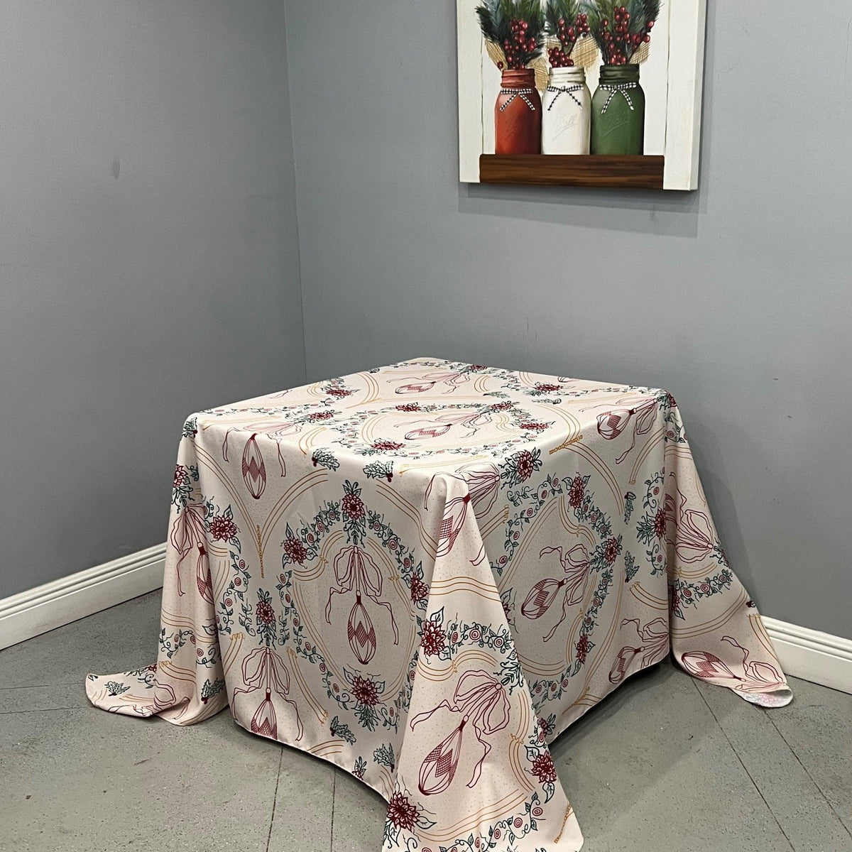 Christmas Tablecloths